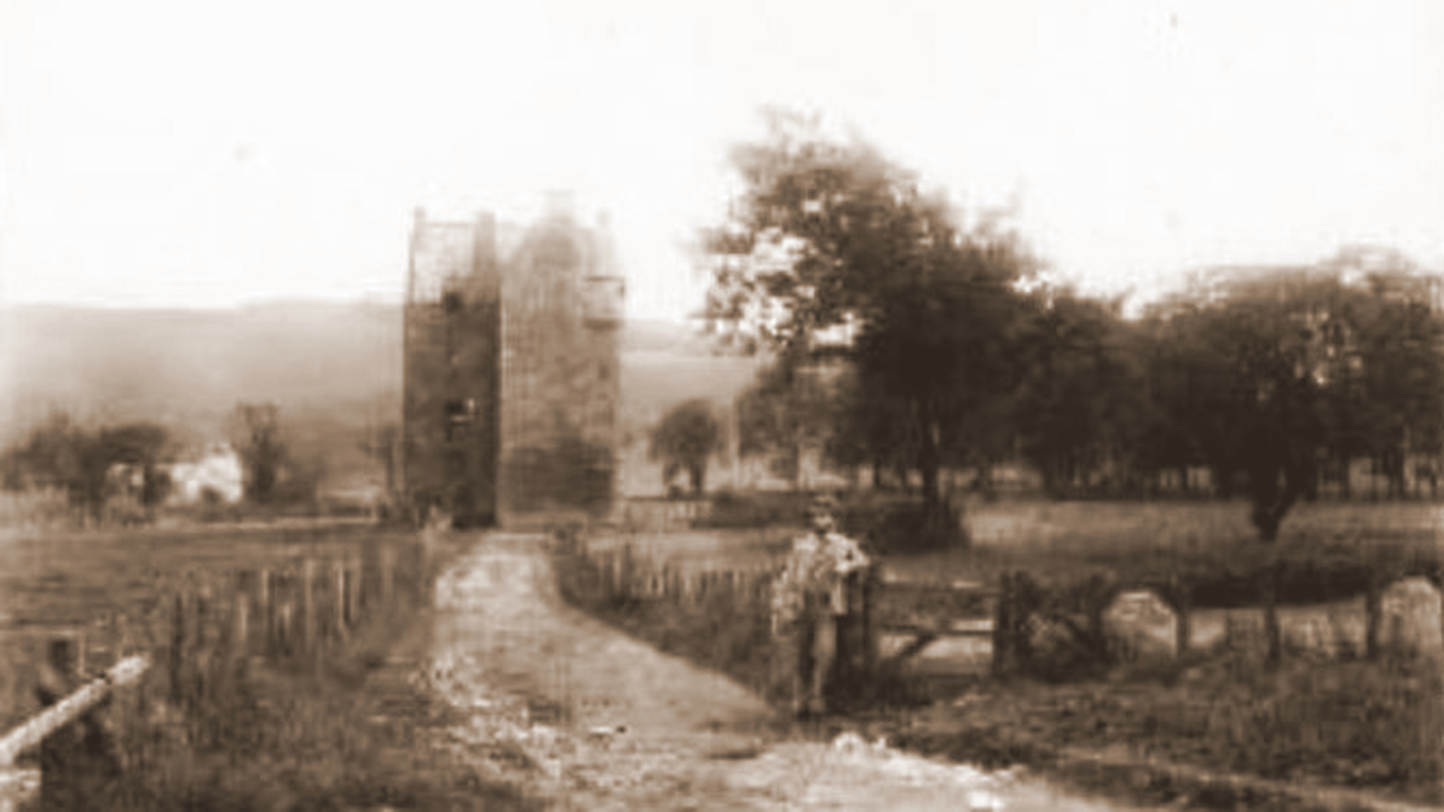 Gilbertfield castle (4) – Hole Ousia