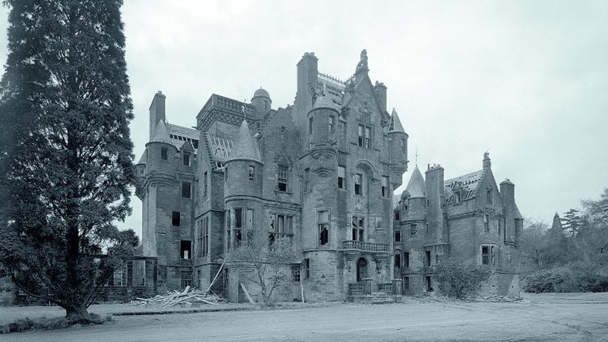 Craigends House – Hole Ousia