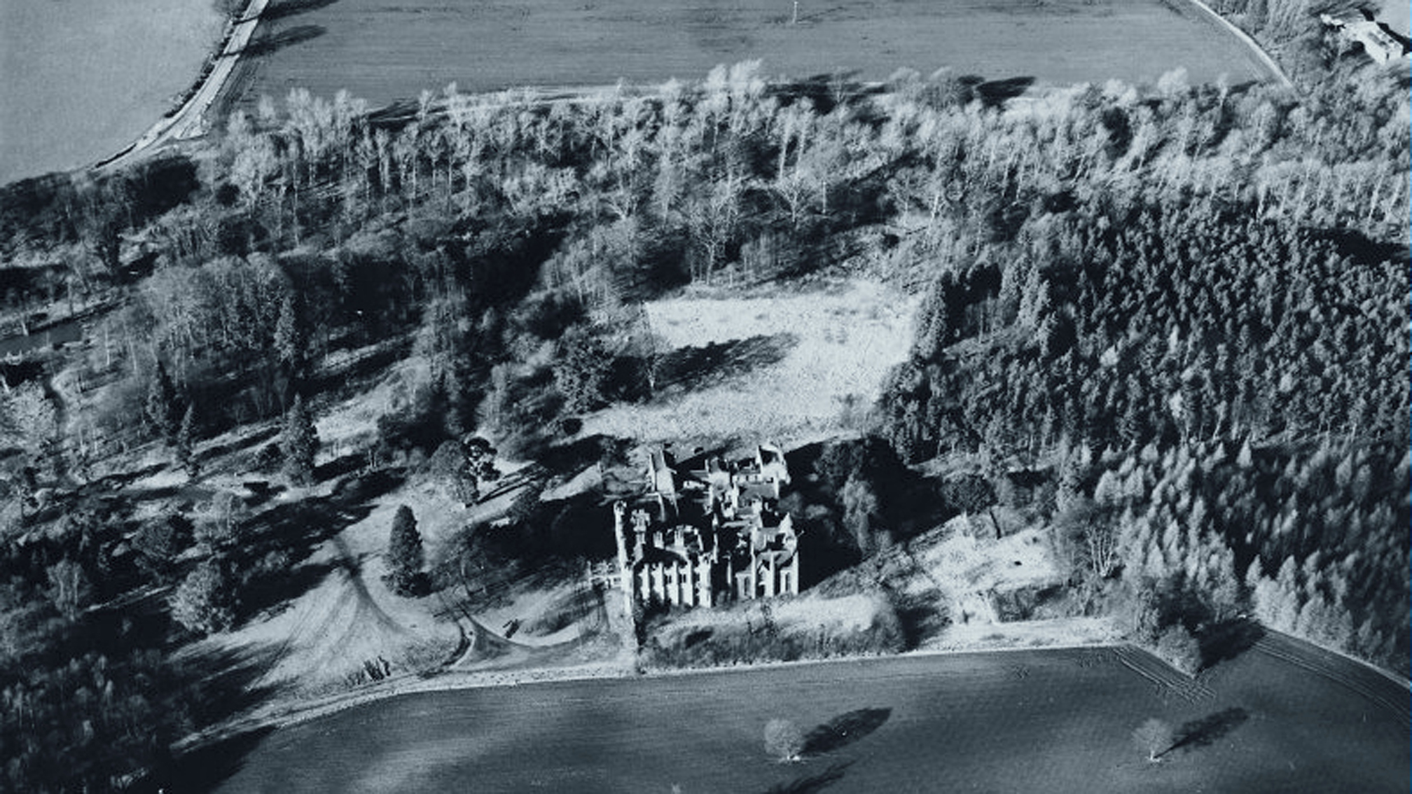 Crawford Priory (sorrow does not have a century) – Hole Ousia