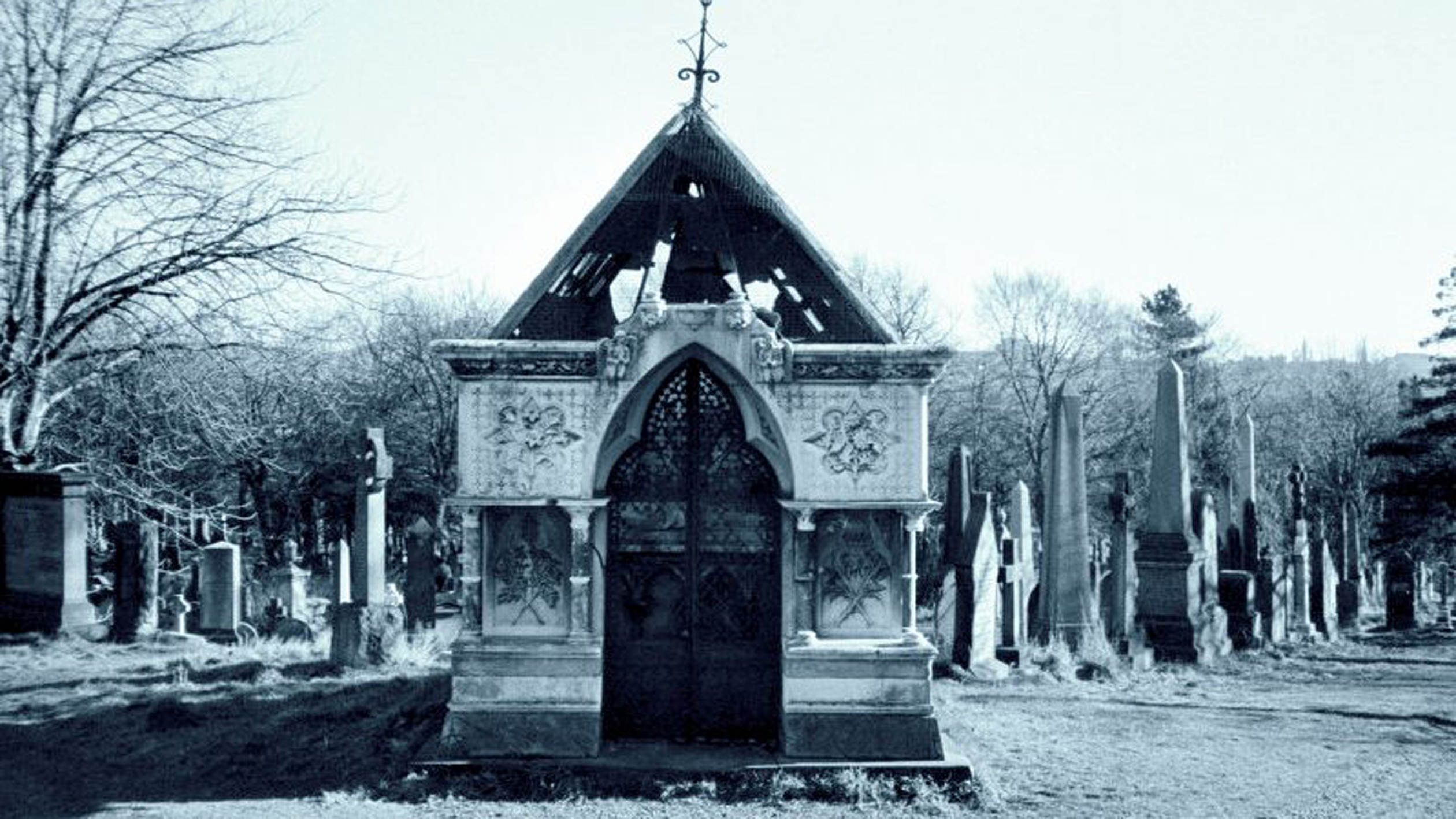 Tomb of the Red Lady, Warriston Cemetery (9) – Hole Ousia