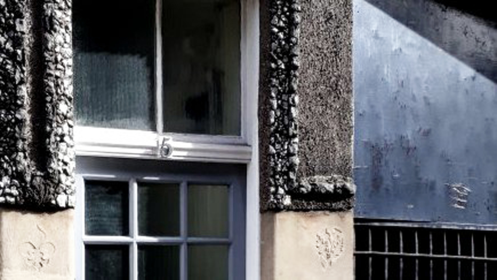 Eyre Terrace – Hole Ousia